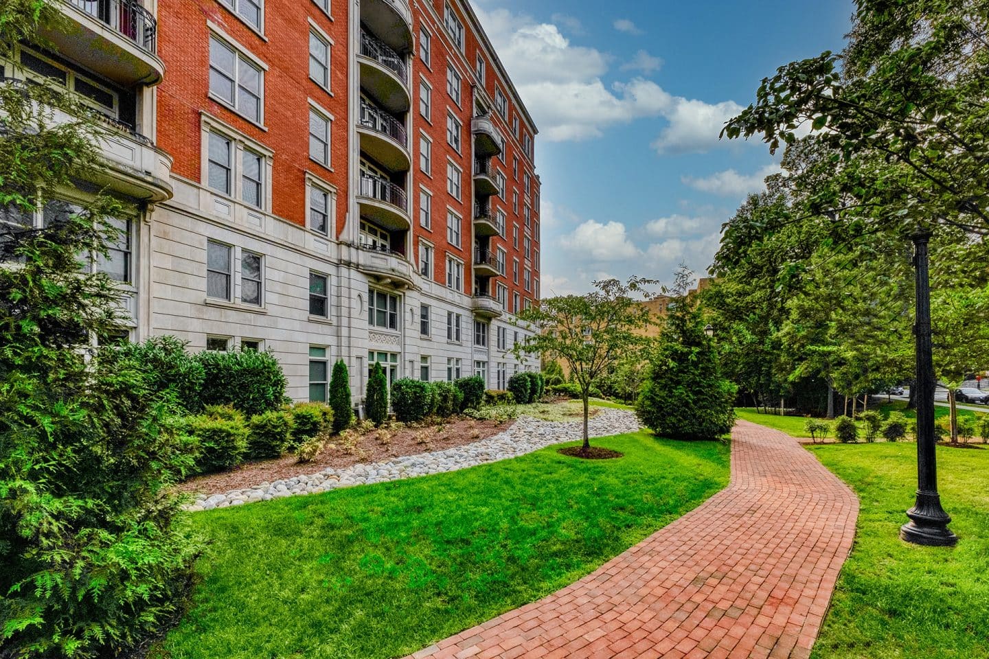 Washington DC Apartments for Rent | Windsor Communities