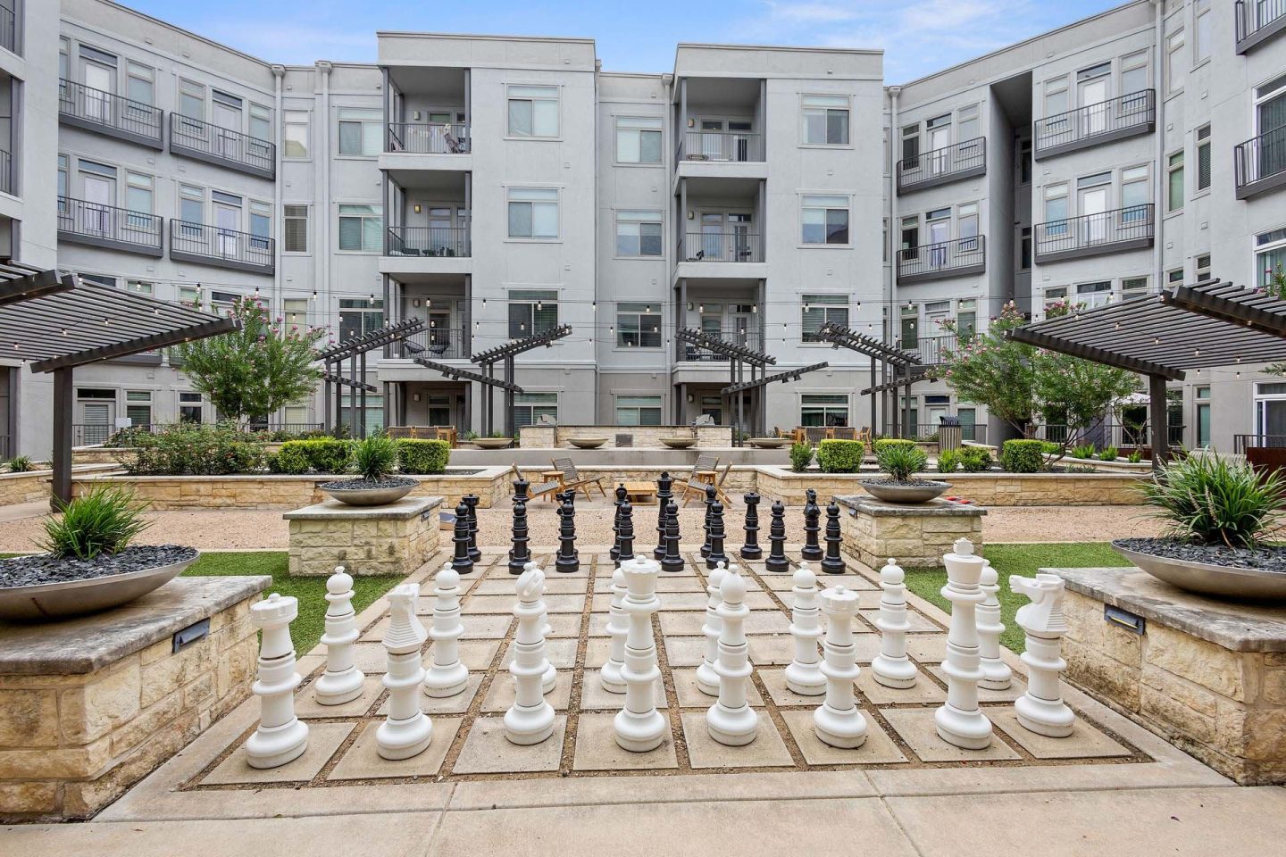 Austin, TX Apartments for Rent | Windsor Communities